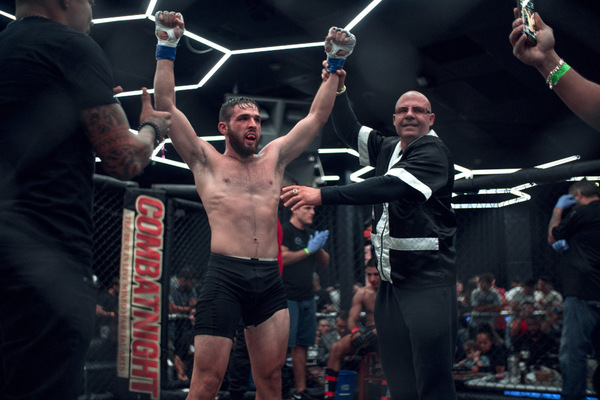 Victor Fernandez ("The Artist") | MMA Fighter Page | Tapology