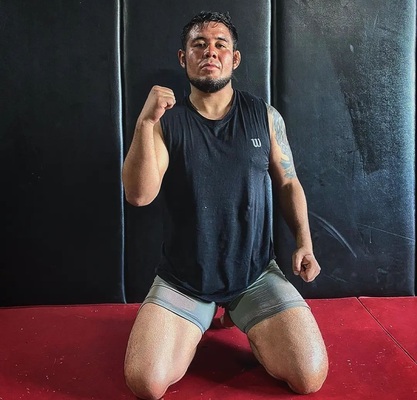 Jonathan Esquivel ("Little") | MMA Fighter Page | Tapology