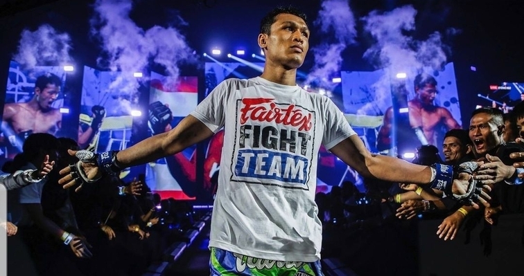 Jo Nattawut ("Smokin'") | Fighter Page | Tapology