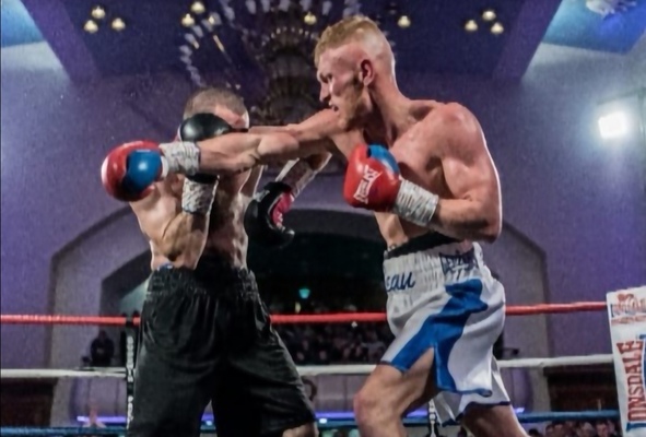 Lewis Everson | Boxer Page | Tapology