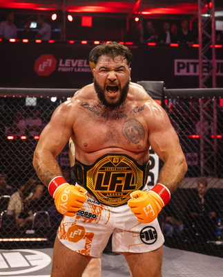 Louie Sutherland ("The Vanilla Gorilla") | MMA Fighter Page | Tapology