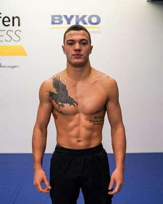 Venet Banushi ("Loverboy") | MMA Fighter Page | Tapology