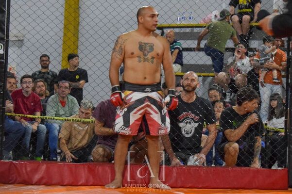 Leandro Caceres ("Chulo") | MMA Fighter Page | Tapology