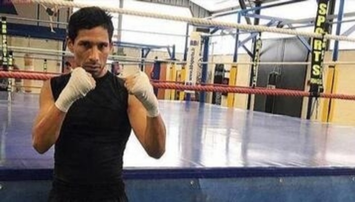 Carlos Stephan Cossio | Boxer Page | Tapology