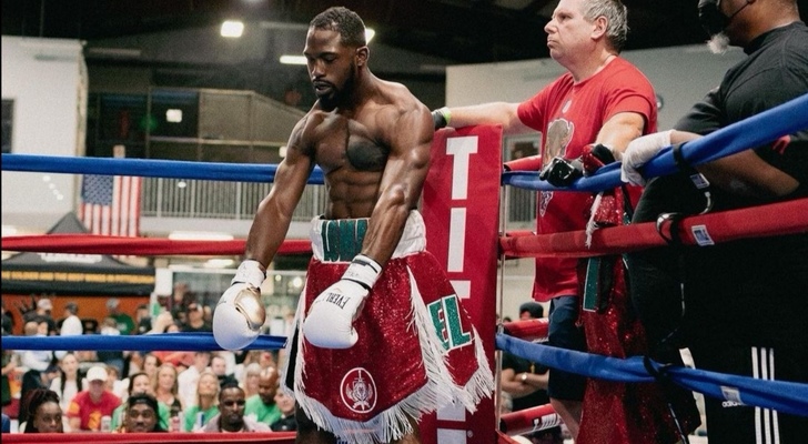 Eric Lomax | Boxer Page | Tapology