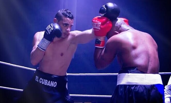 Carlos Mena | Boxer Page | Tapology