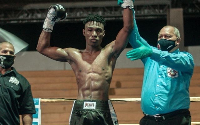 Alexander Castro | Boxer Page | Tapology