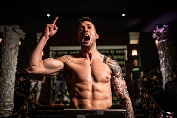 Igor de Castañeda ("The Iberian Bull") | MMA Fighter Page | Tapology