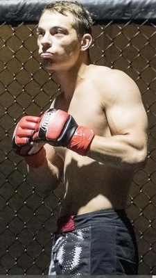 Kyle Hilton | MMA Fighter Page | Tapology