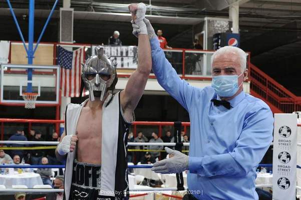 Eric Goff ("Gladiator") | Boxer Page | Tapology