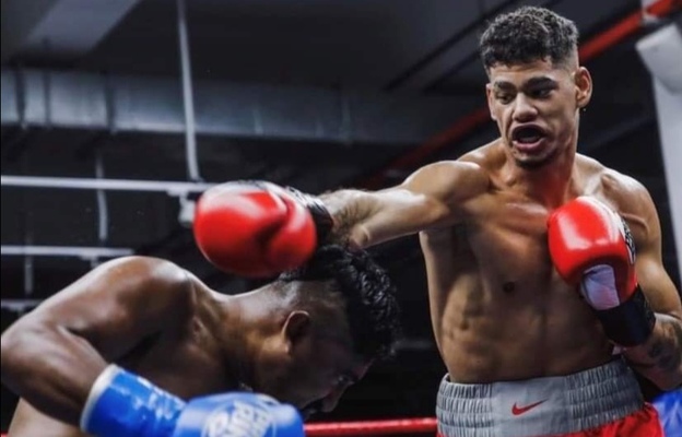 Lorenzo Fernandez | Boxer Page | Tapology