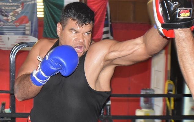 Roberto Zavala Jr ("Heavy Artillery") | Boxer Page | Tapology