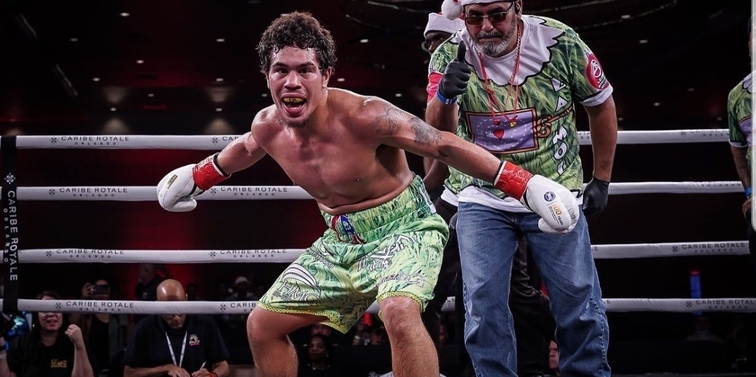 Alexander Rios ("La Mole") | Boxer Page | Tapology