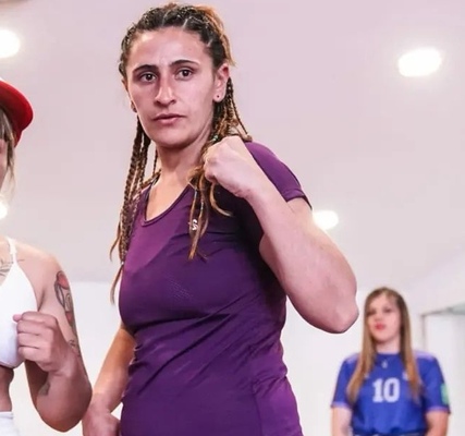 Daniela Mercedes Arena | Boxer Page | Tapology