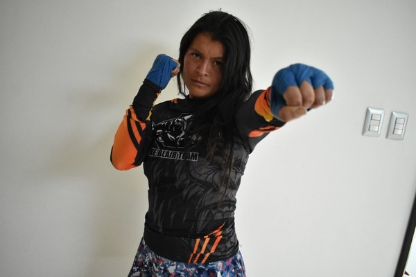 Angie Torres | MMA Fighter Page | Tapology