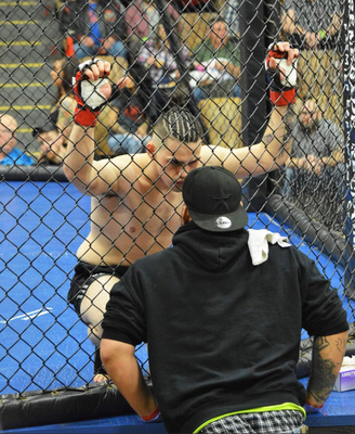 Brody Helle | MMA Fighter Page | Tapology