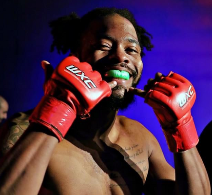 Mic Reeder ("Dingo") | MMA Fighter Page | Tapology