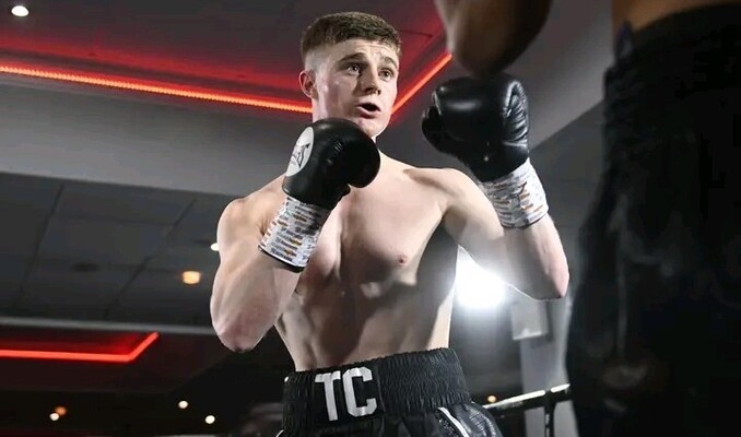 Thomas Crowder | Boxer Page | Tapology