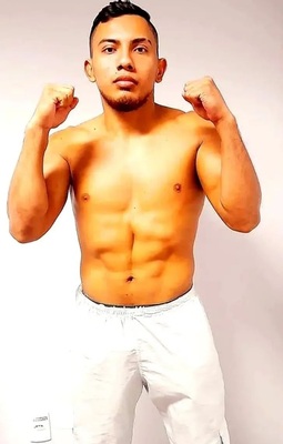 Max Willian Correa ("Ragnarok") | MMA Fighter Page | Tapology