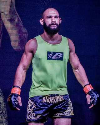 Tiago Araújo ("Samurai") | MMA Fighter Page | Tapology