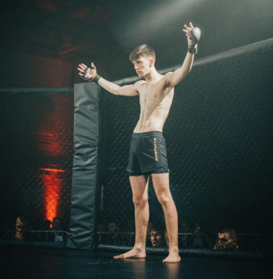 Yanik Merrilees | MMA Fighter Page | Tapology
