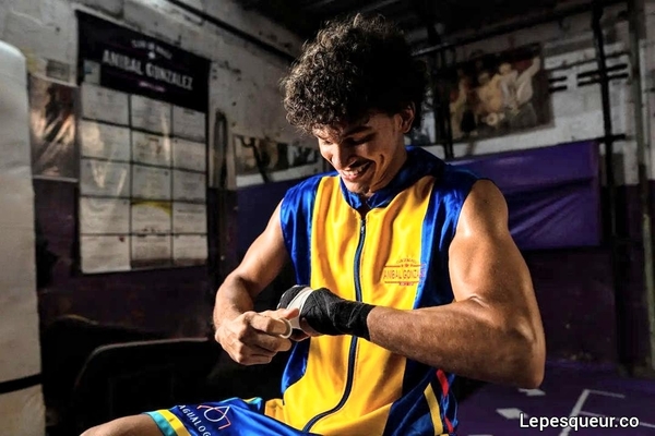 Hancel González | Boxer Page | Tapology