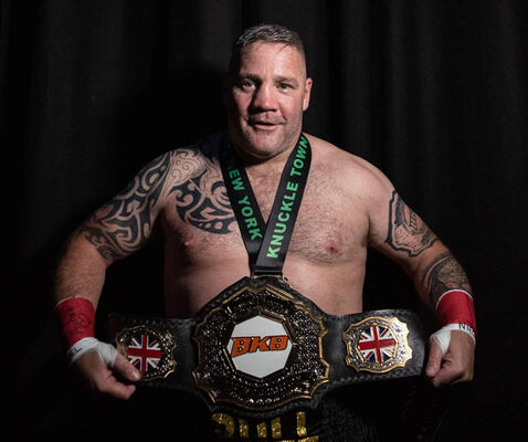 Carl Hobley ("The Giant Killer") | Fighter Page | Tapology