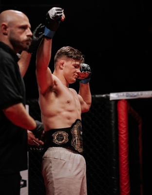Shane Marshall | MMA Fighter Page | Tapology