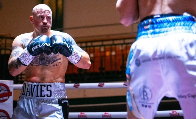 Steve Davies | Boxer Page | Tapology
