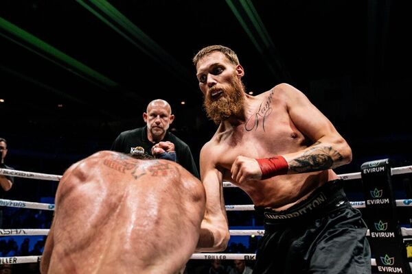 Blaine Warbritton ("The North Topeka Bad Boy/The Wardog") | Fighter ...