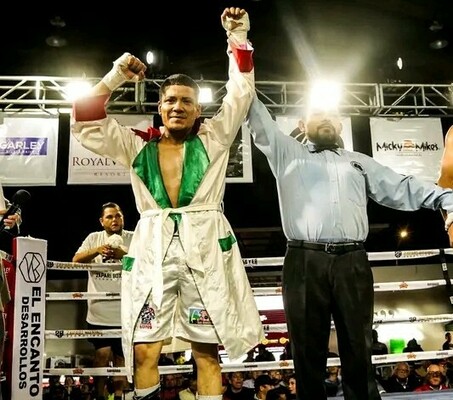 Julio Barbosa Mendoza | Boxer Page | Tapology