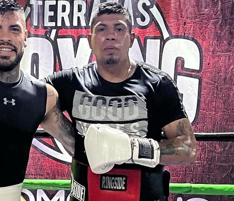 Eric Robles ("Pantera") | Boxer Page | Tapology