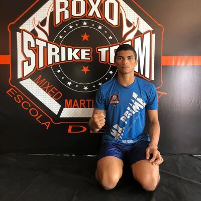 Robson Moraes ("Strike") | MMA Fighter Page | Tapology