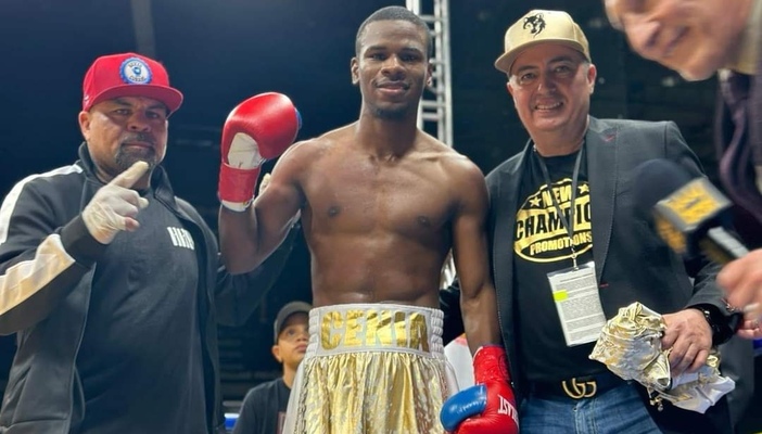 Alex Esponda | Boxer Page | Tapology