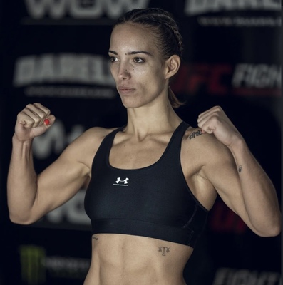 Elsa Cerezo ("The Dreamer") | MMA Fighter Page | Tapology