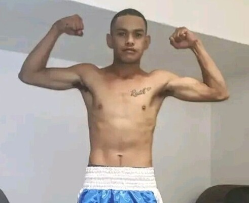 Jonathan Barrera | Boxer Page | Tapology