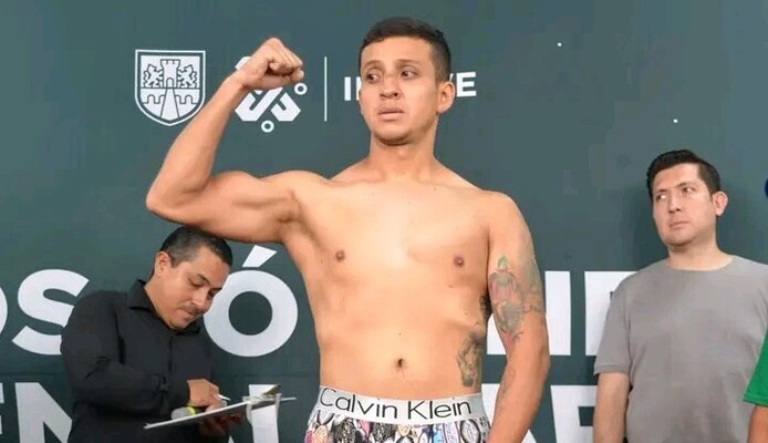 Omar Alejandro Vazquez | Boxer Page | Tapology