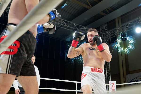 Dominik Taraszka | Boxer Page | Tapology