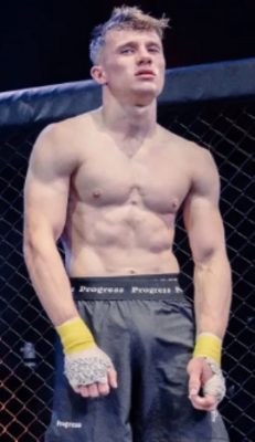 Cullen Reid | MMA Fighter Page | Tapology