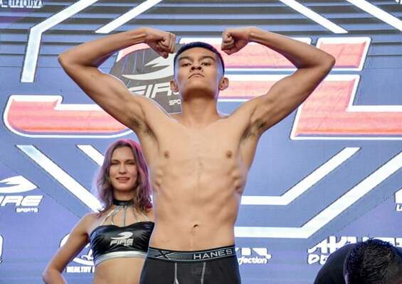 Carlos Jiménez ("Gallo Negro") | MMA Fighter Page | Tapology