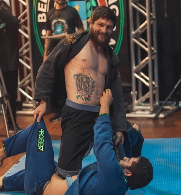 Lucas Fernandez ("Macaxeira") | MMA Fighter Page | Tapology