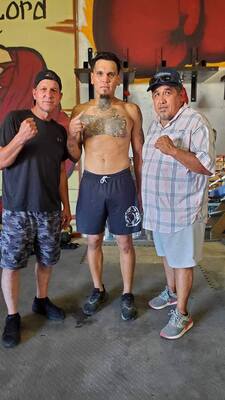 Gabriel Resendez | Boxer Page | Tapology