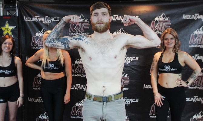 Takota Ashley | MMA Fighter Page | Tapology