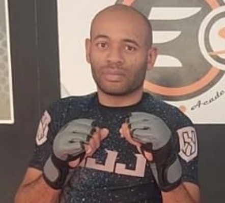 Sergio Souza | MMA Fighter Page | Tapology