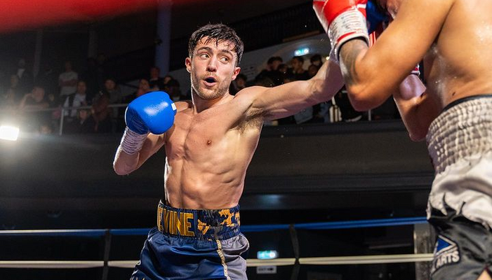 Jamie Devine | Boxer Page | Tapology