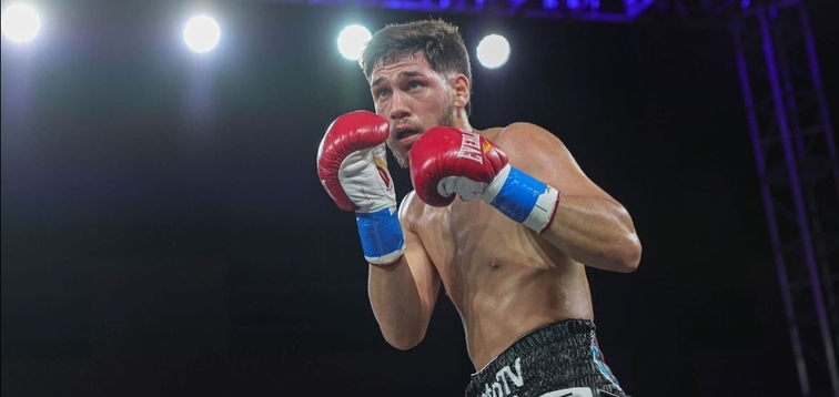 William Colon ("Yeyo") | Boxer Page | Tapology