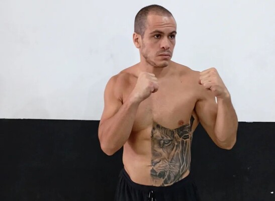 Raúl Ávila | Boxer Page | Tapology