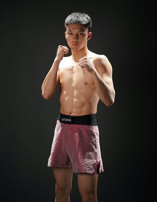 Ermuun Bayasgalan | MMA Fighter Page | Tapology