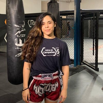 Lyvia Cabral | MMA Fighter Page | Tapology