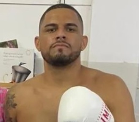 André Fernandes | Fighter Page | Tapology